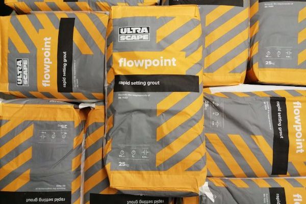 Flowpoint Rapid Setting Grout | Products | Granite Setts Direct